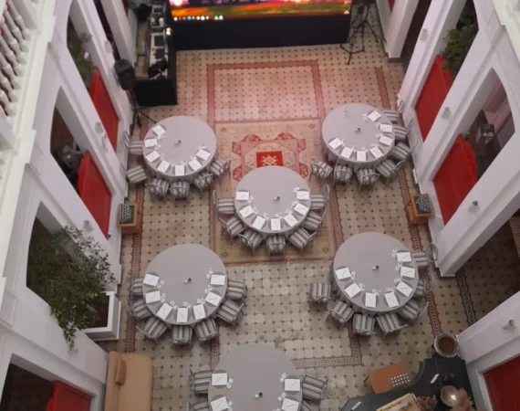 Splendid Palace Hotel - Odarama - Nerede Toplanıyoruz?